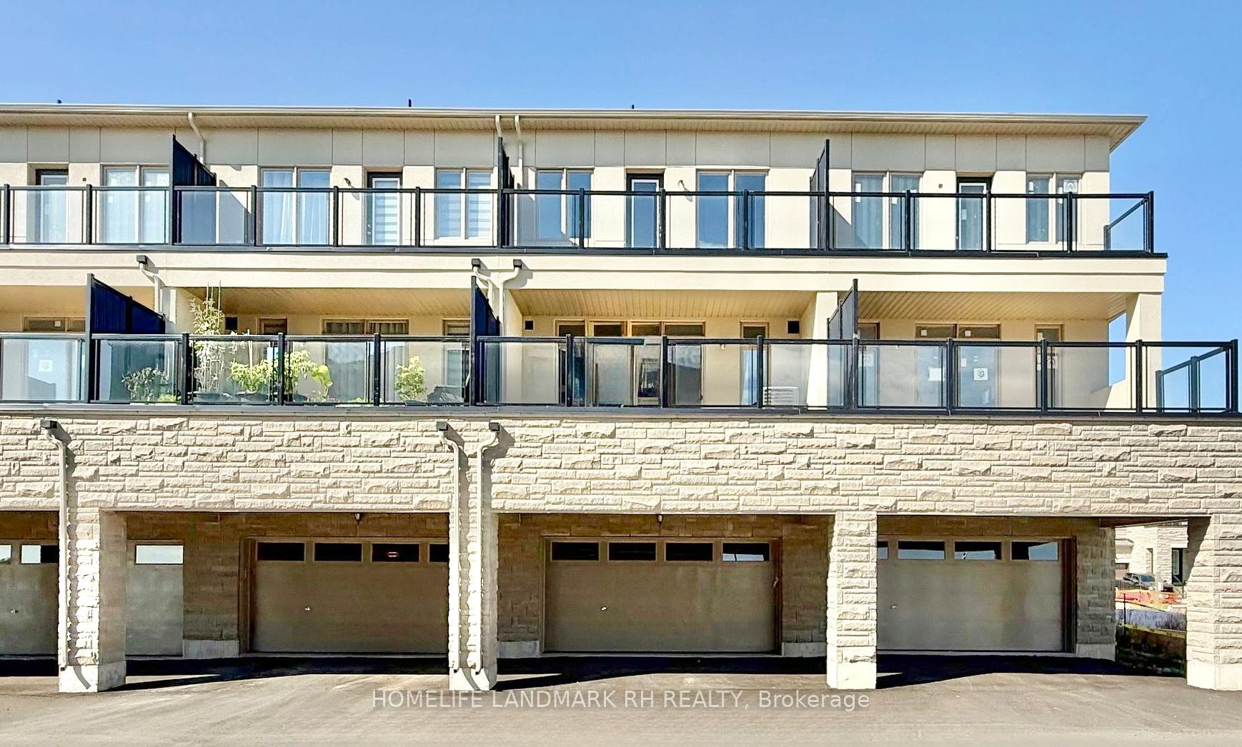 7 Lucy Pick Ave Markham near Warden / Major Mackenzie | Double Car ...